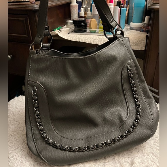 Jessica Simpson | Bags | Jessica Simpson Charlie Four Poster Handbag ...